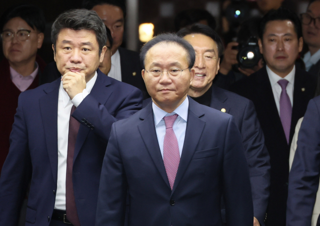 Hong Jun-pyo pregunta: "¿Seguís viendo 'Tletube'? 'La marcha de la ...